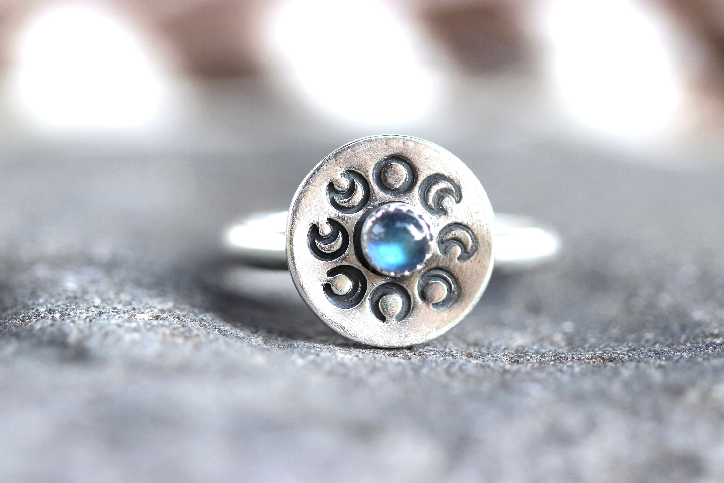Sterling Silver Moon Phase Ring Celestial Ring Labradorite Ring Witch ...