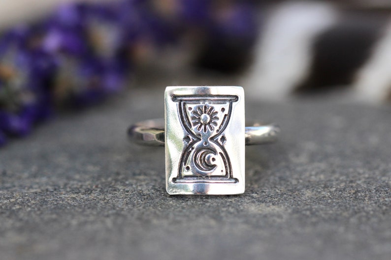 Silver Moon Ring Celestial Ring Hourglass Ring Witch Ring - Etsy
