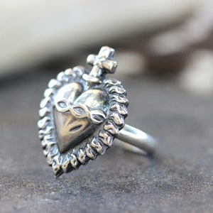 Sacred Heart Ring Sterling Silver Sacred Heart of Jesus Milagro Ring ...