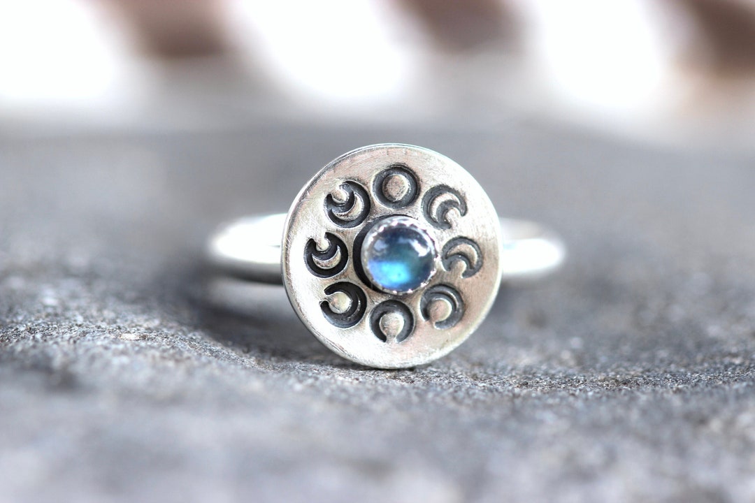 Sterling Silver Moon Phase Ring Celestial Ring Labradorite Ring Witch ...