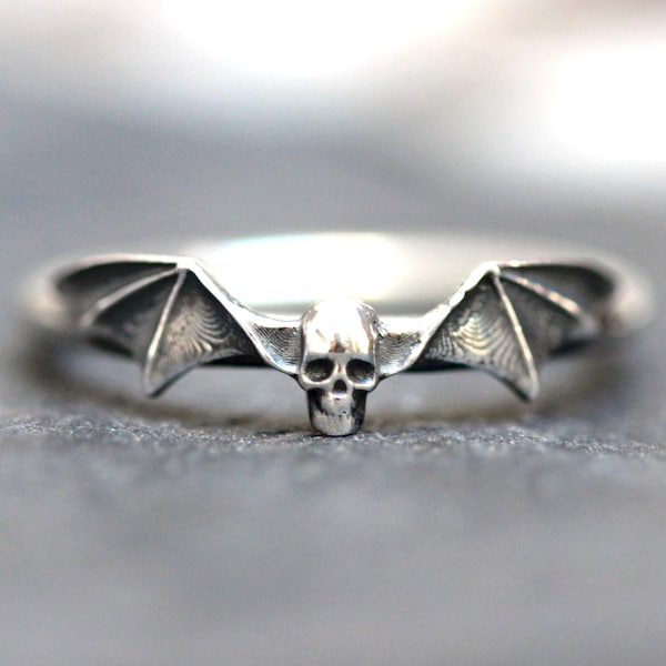 Bat Ring - Etsy