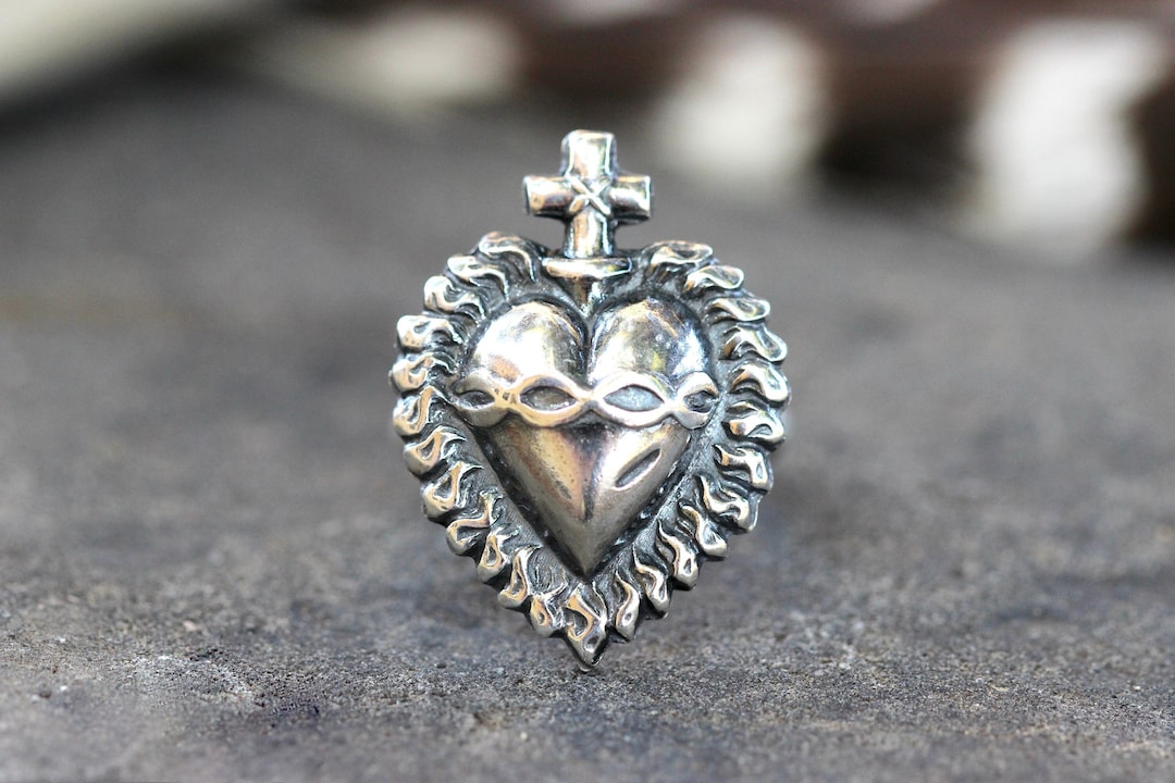 Sacred Heart Ring Sterling Silver Sacred Heart of Jesus Milagro Ring ...