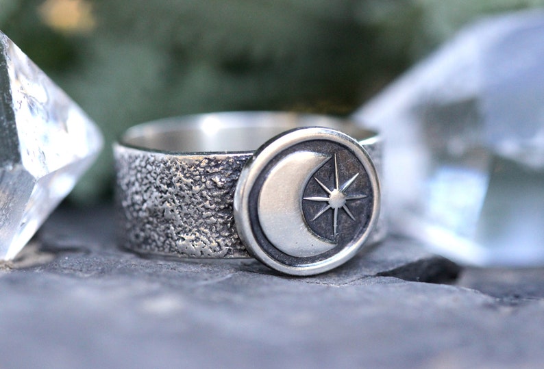 Crescent Moon Ring Celestial Ring Witch Ring Witchy - Etsy