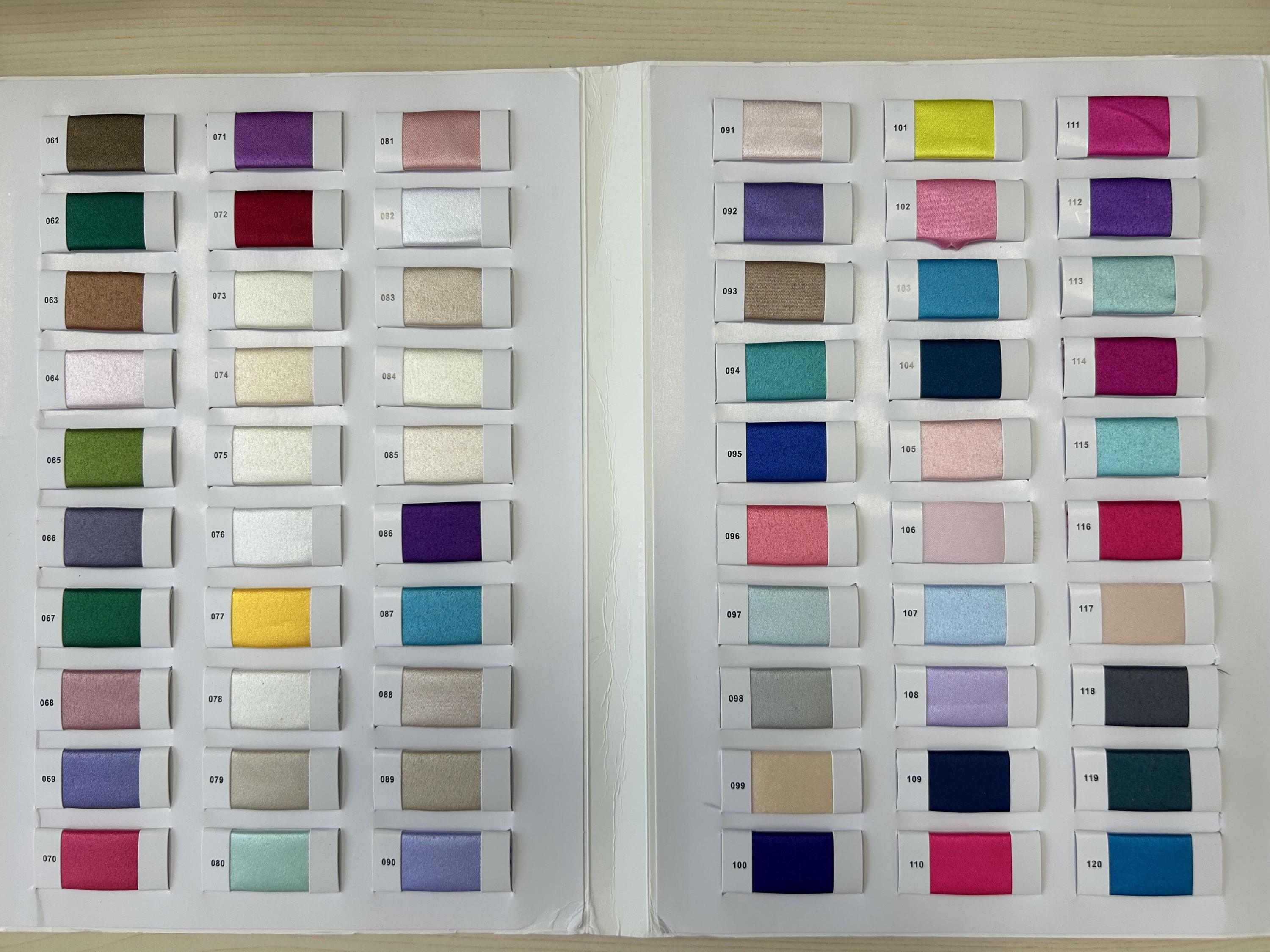 Satin Swatches for Bow, Detachable Sash Bow, Large Bow, Wedding Table ...