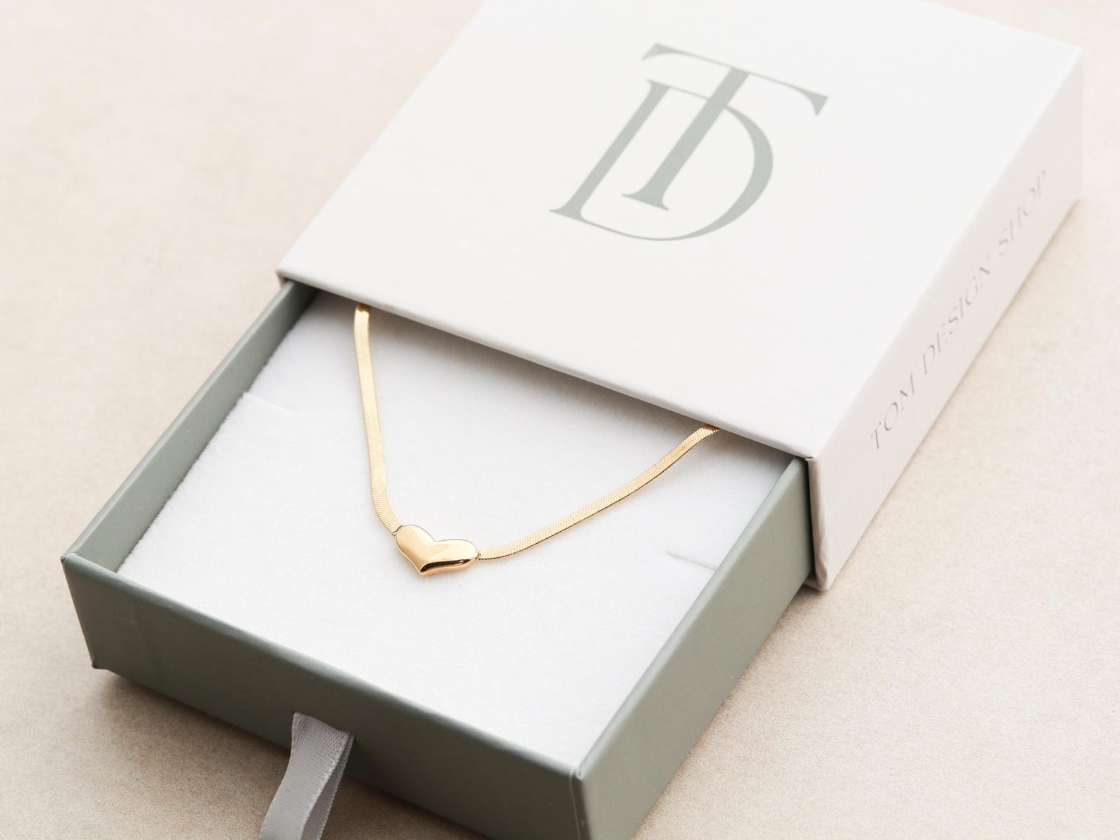 Herringbone Heart Necklace - Valentines Gift 14k Gold Heart Necklace ...