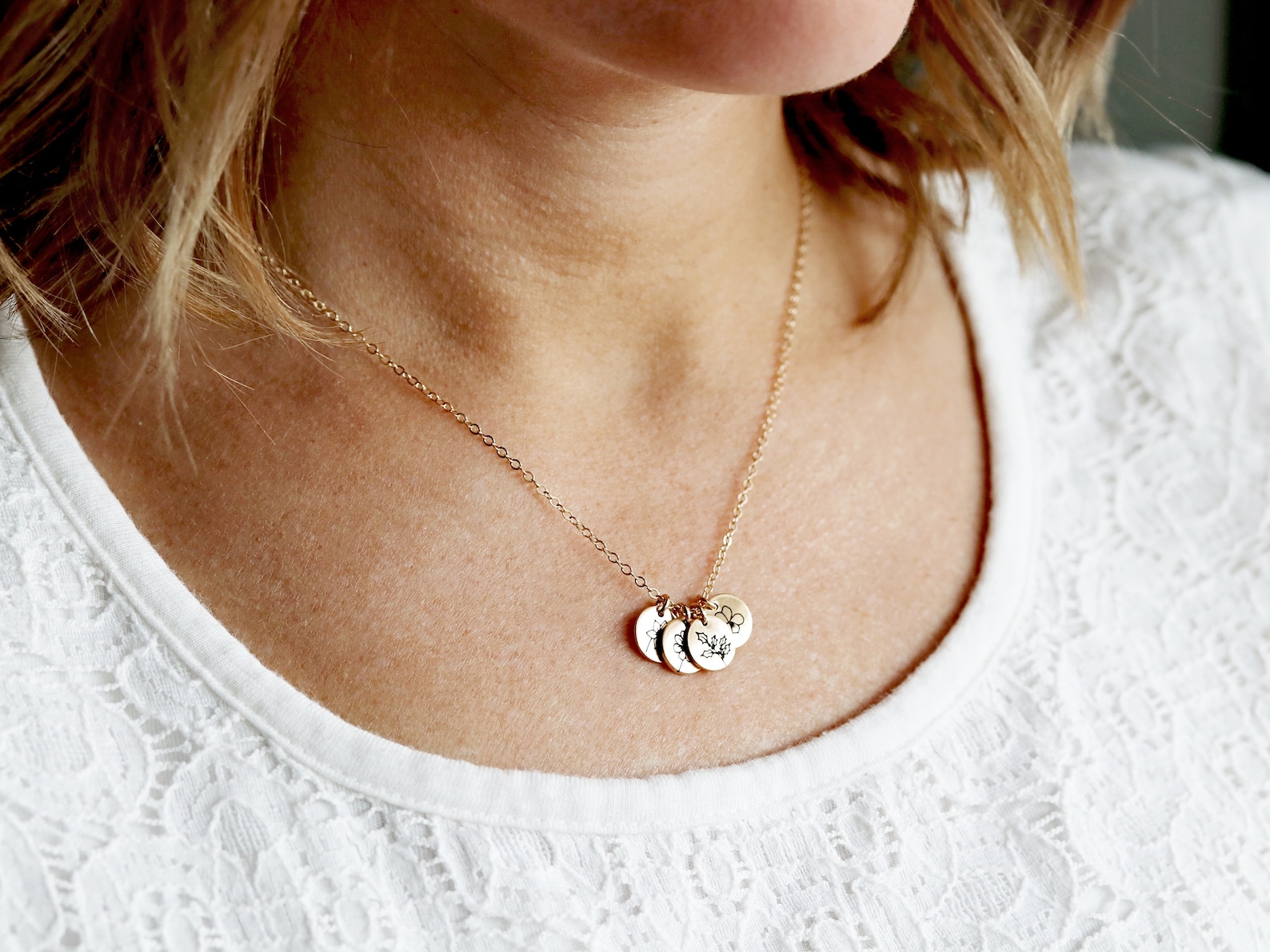 Personalized Birth Flower Necklace • Birth Month Mom Necklace • Mothers ...