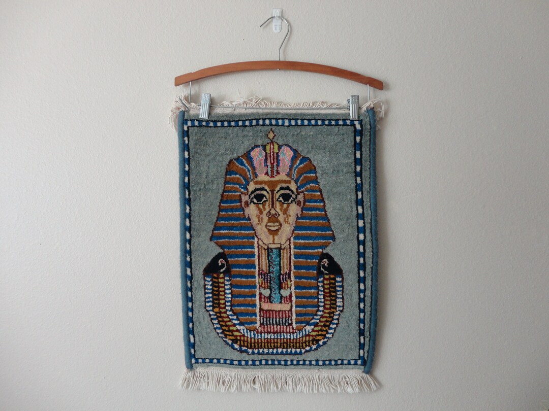 VINTAGE egyptian king tut SOUVENIR RUG or small mat king tut wall ...