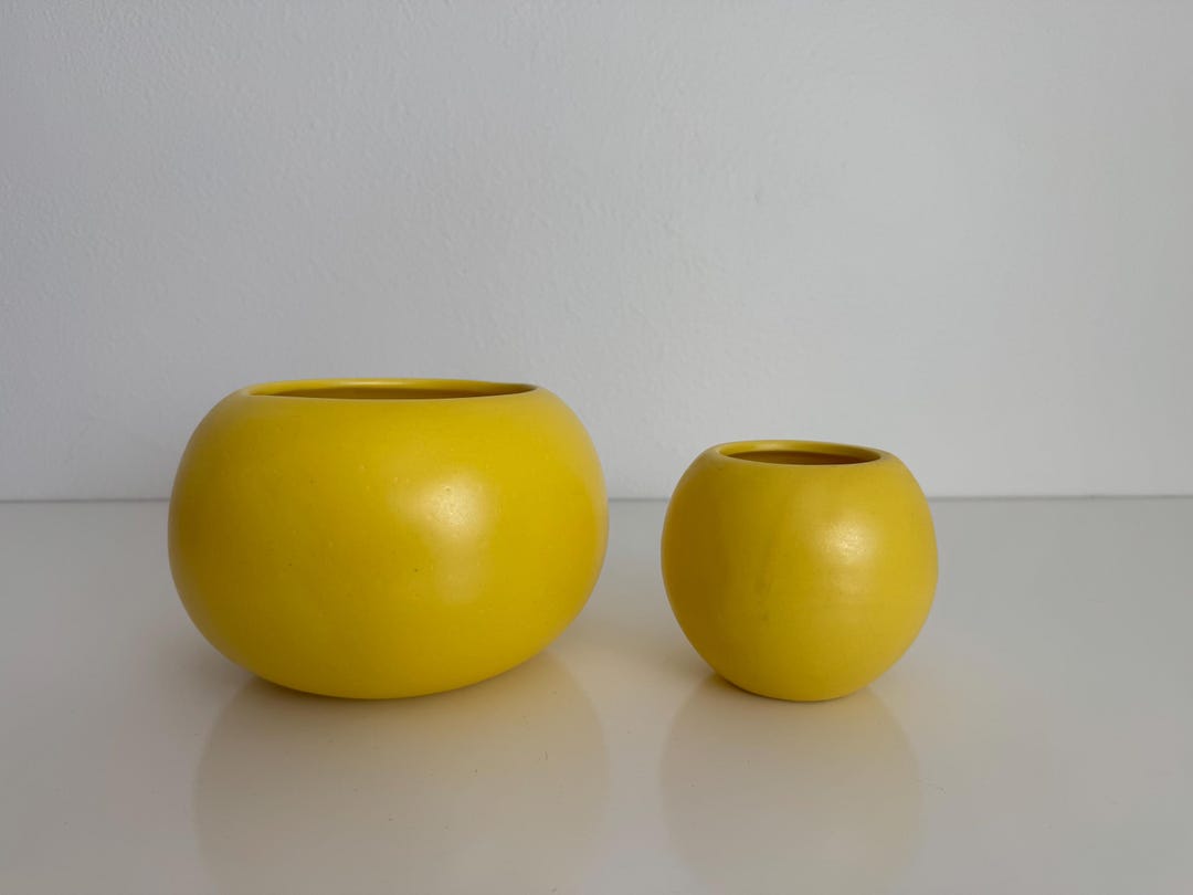 VINTAGE Pair of YELLOW Ceramic Pottery PLANTERS - Cache Pots | Indoor ...