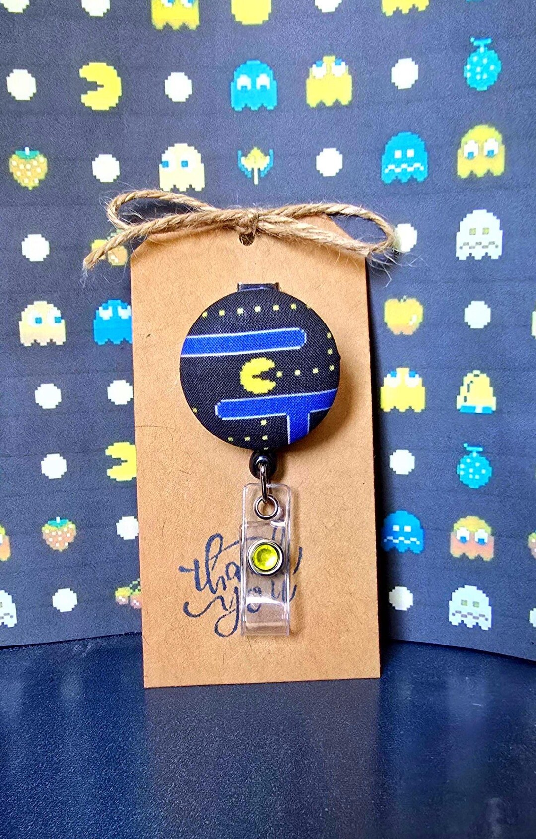 Pacman Atari Game Throwback Fabric Retractable Swivel Style Badge Reel ...