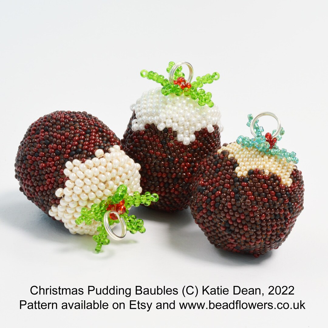 Beaded Christmas Pudding Baubles Tutorial Using Seed Beads and Peyote ...