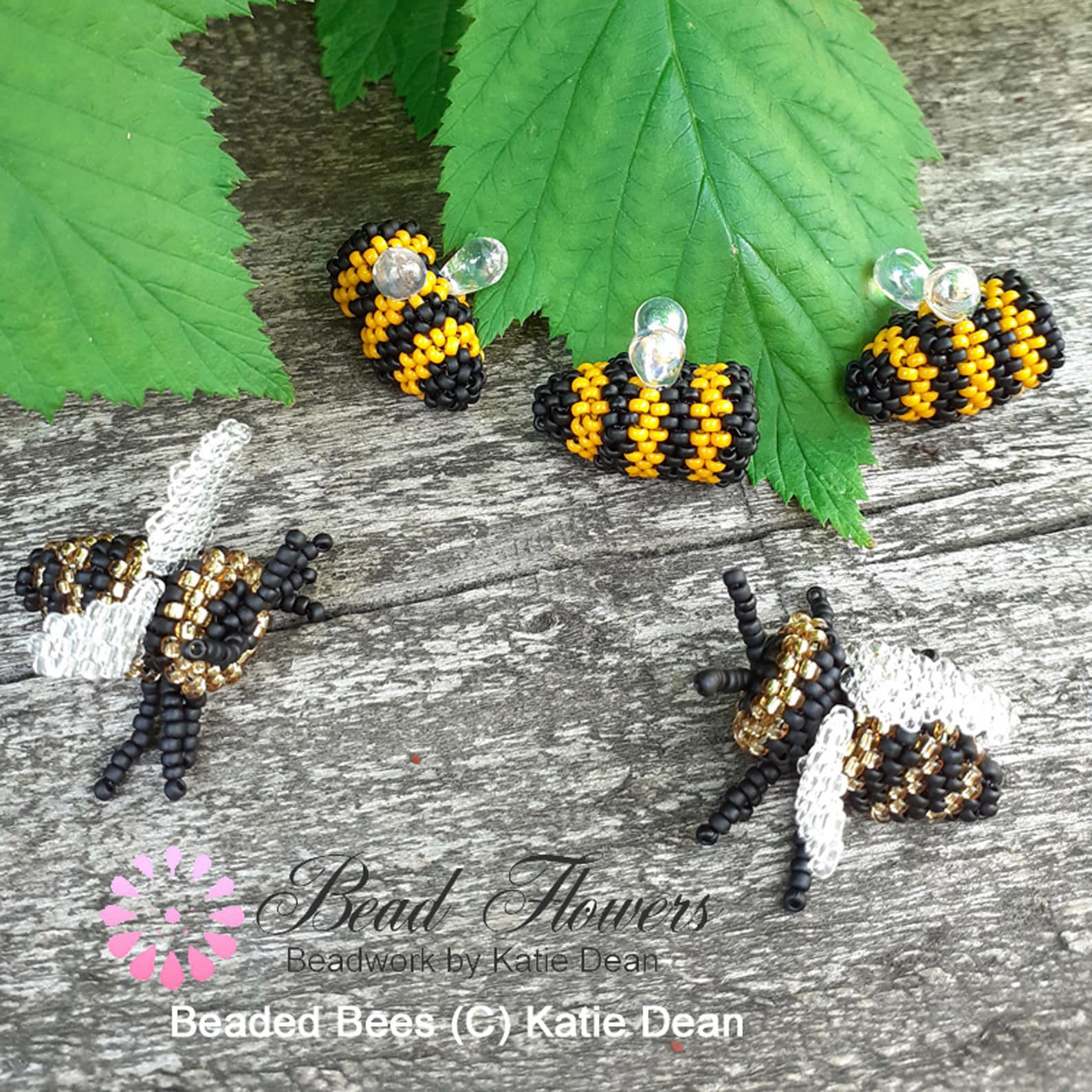 Queen Bee Beading Pattern/tutorial. Peyote Stitch Beading Pattern by ...