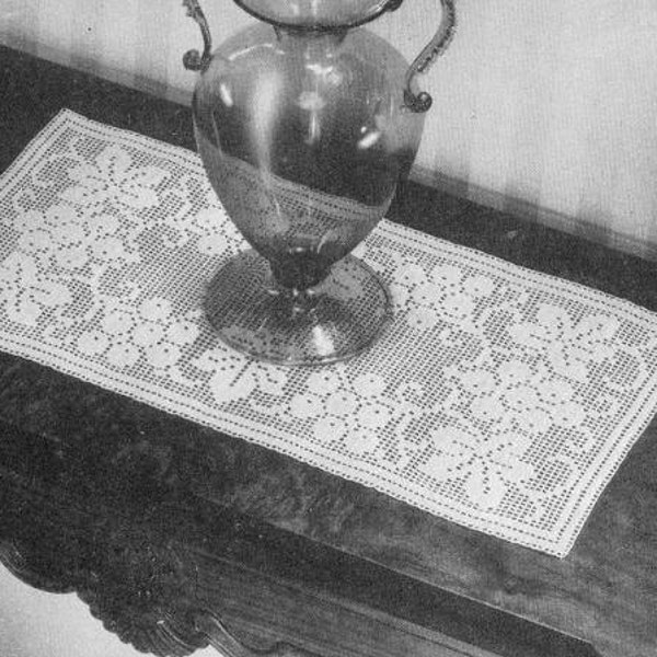 Crochet Runner - Etsy