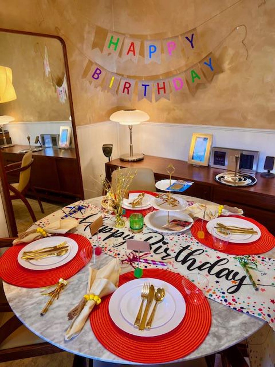 Happy Birthday Party Setup! Birthday Decor! Birthday Decorations ...