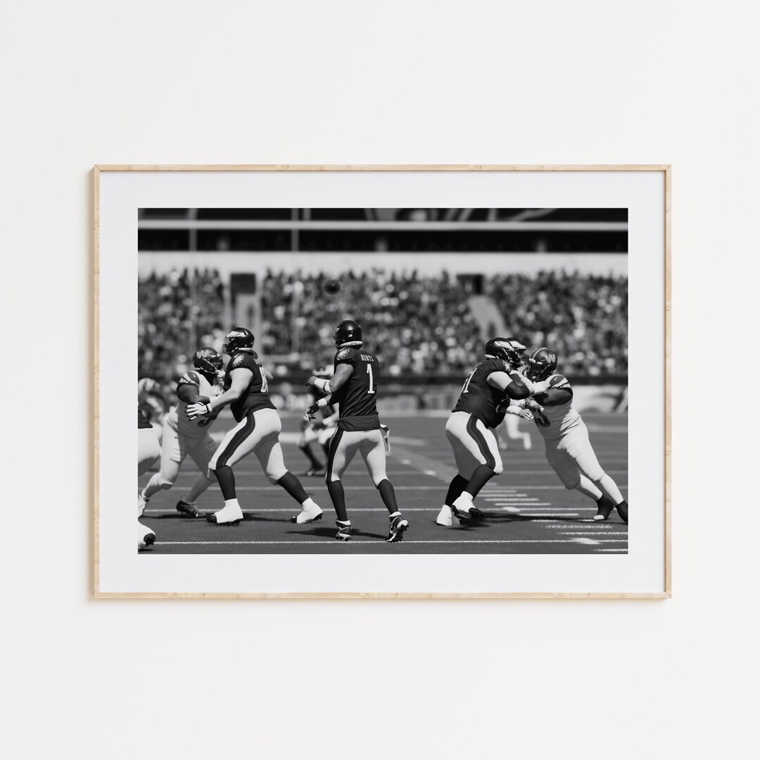 Madden NFL 2023 Poster, American Football Print, Black and White Wall ...