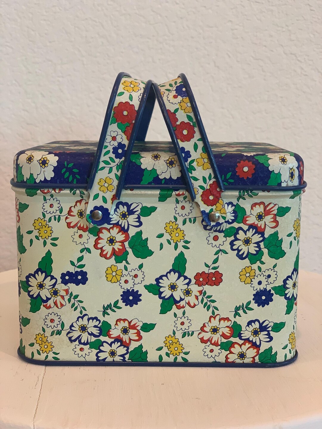Vintage Floral Tin, Vintage Floral Tin With Handles, Cottage Core Decor ...