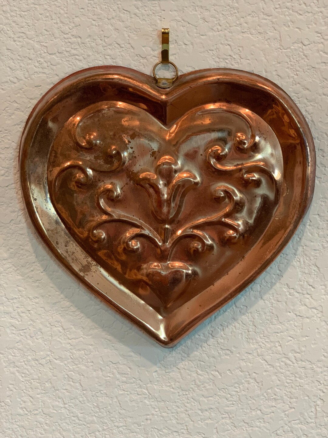 Vintage Copper Heart, Copper Kitchen, Rustic Kitchen, Cottage Core ...
