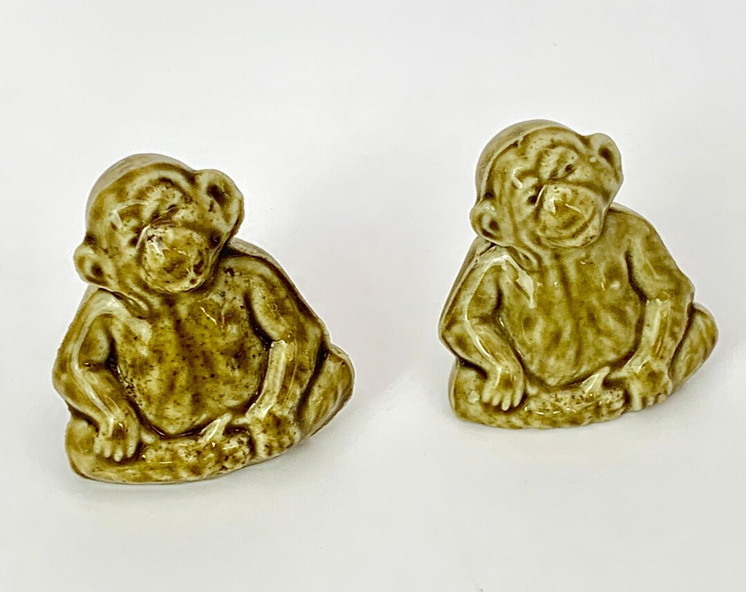 2 Vintage Wade Chimpanzee Monkey England Miniature Figurines Whimsical ...