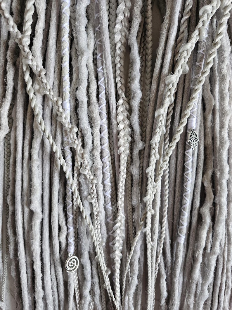 Hellgraue Dreads Erweiterungen, Viking Dreads, Boho Festival Hair ...