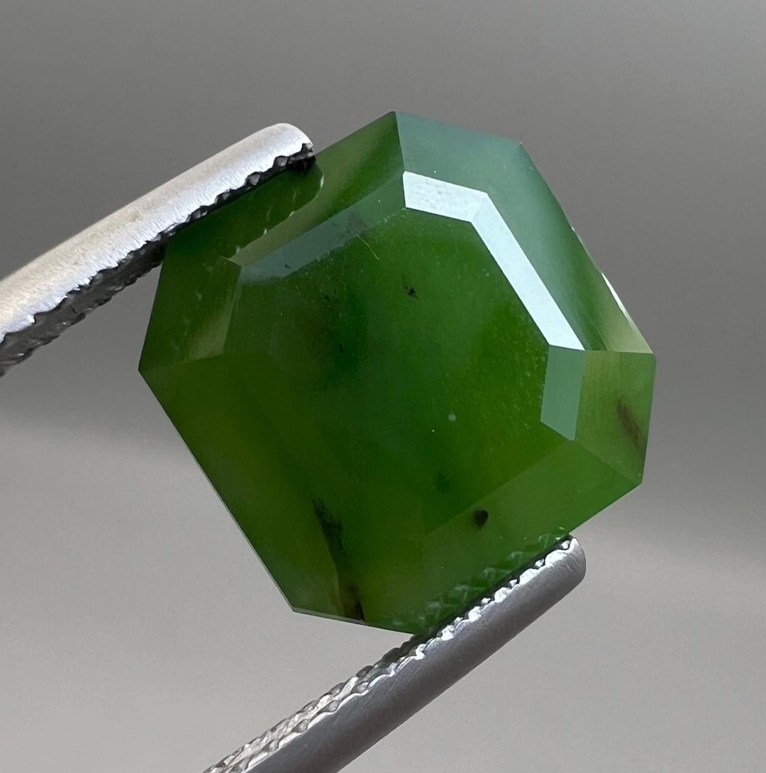 9.00 Carat Green Nephrite Gemstone With Hematite Inclusions - Pakistan ...