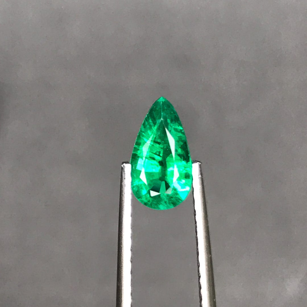 1 Ct Lab Grown Colombian Emerald hydro Pear Cut W/inclusions, 9.7 X 5.4 ...