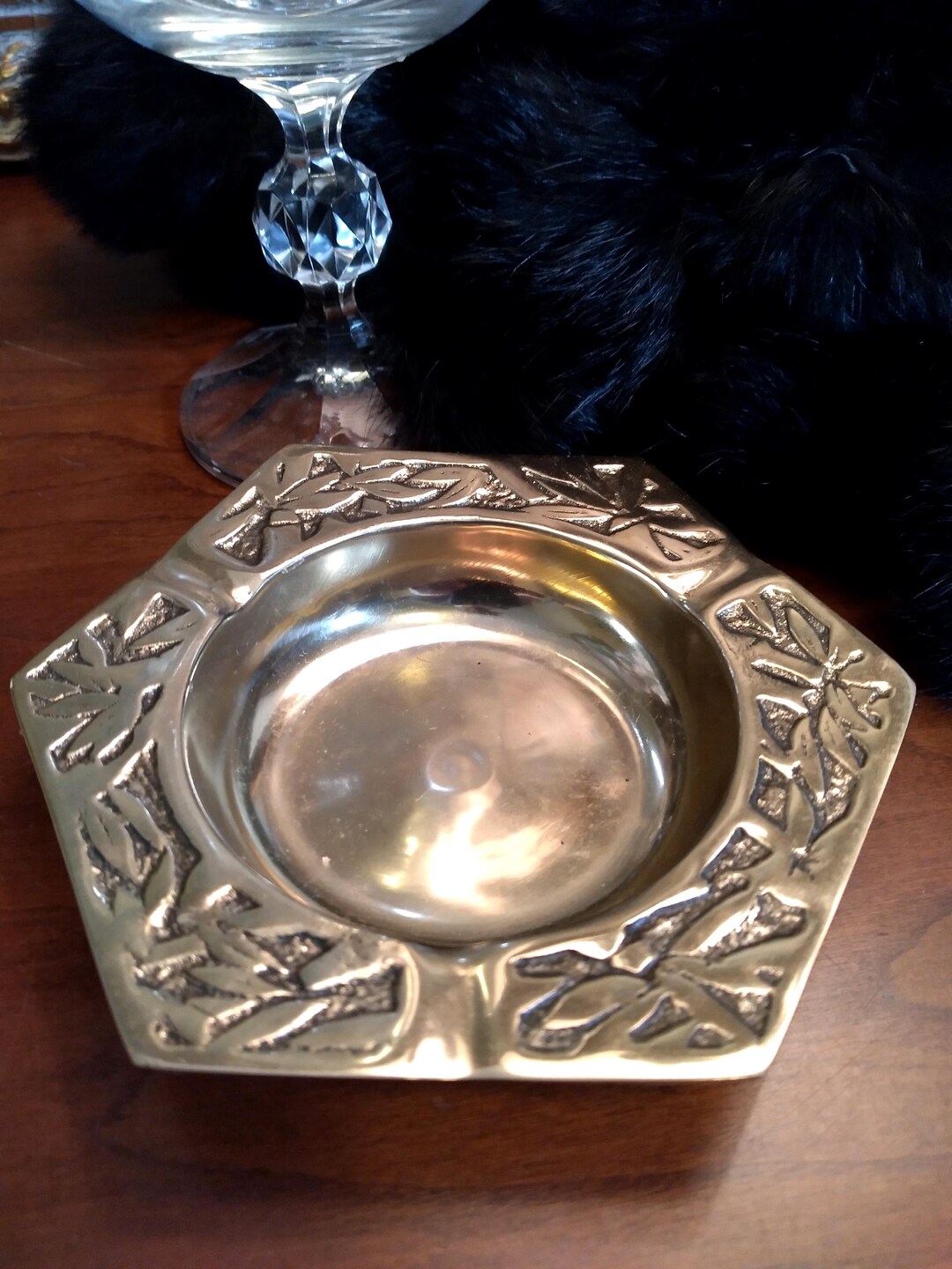 Vintage Brass Hexagonal Shape Ashtray Leaf Design - Etsy
