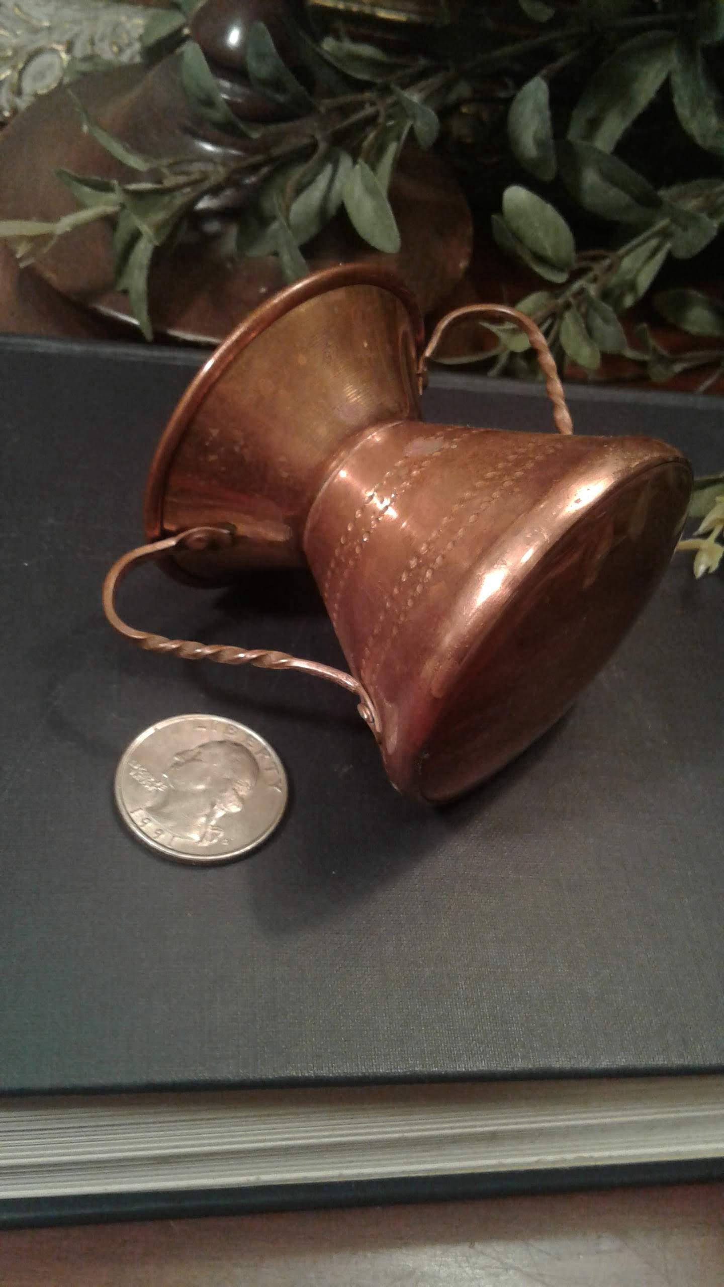 Vintage Copper Twisted Handle Spittoon - Etsy
