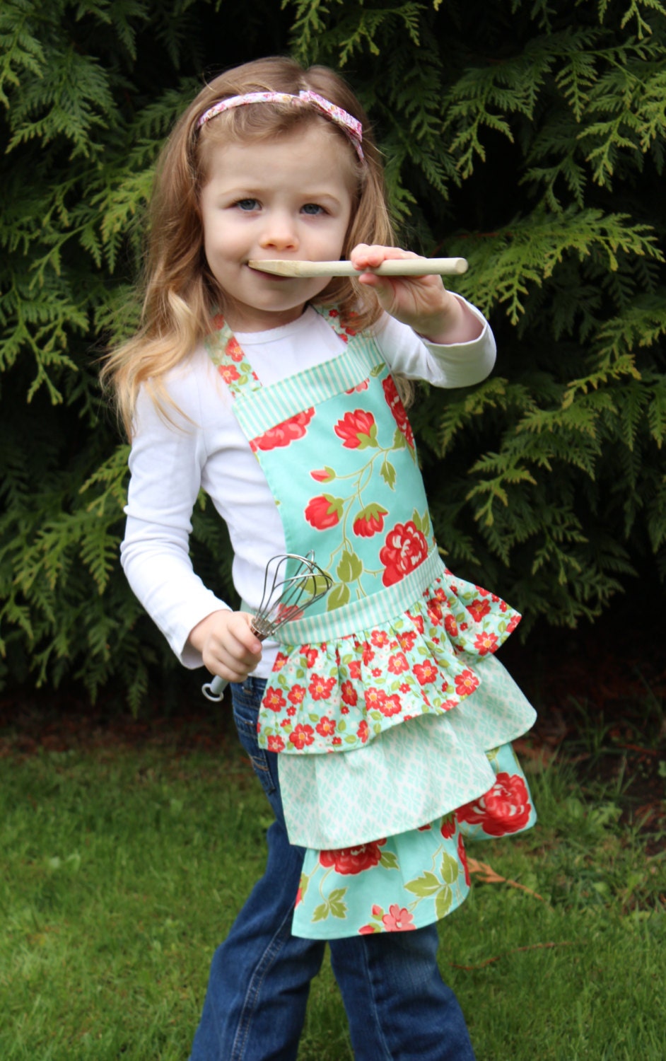 GIRLS APRON Pattern Little Girls Ruffle Apron Four Sizes - Etsy Canada