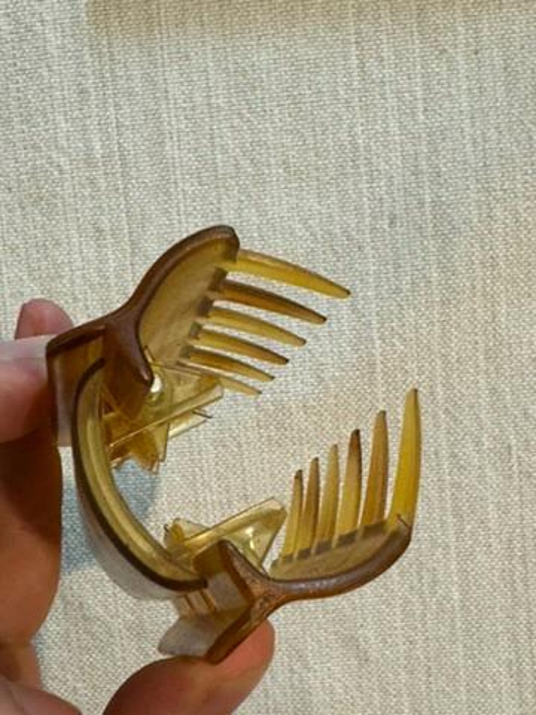 Pair of 1980s Thrifted Round Vintage Claw Hair Clip | Ponytail Clips ...