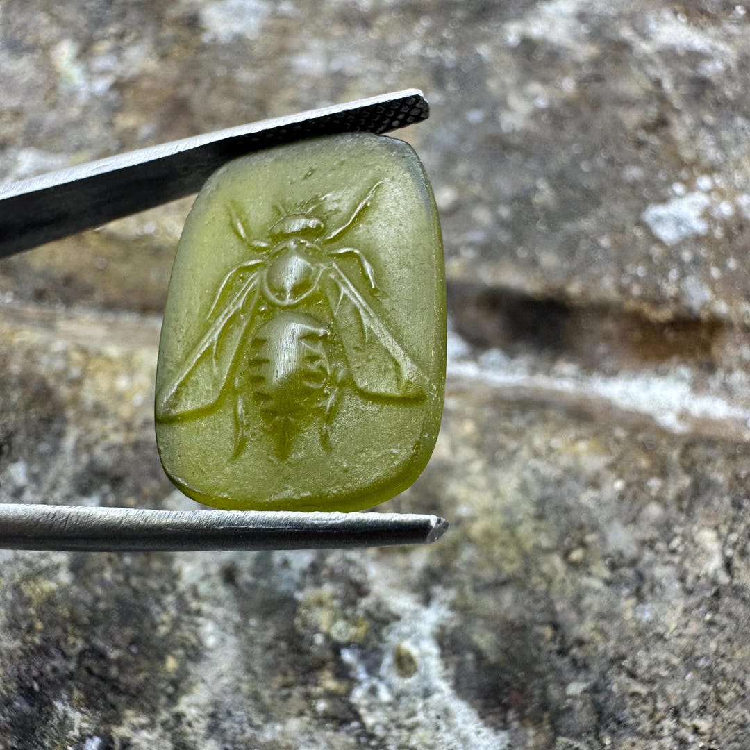 Handmade Glass Luck Bee Intaglio for Make Jewelry - Antique Looks ...