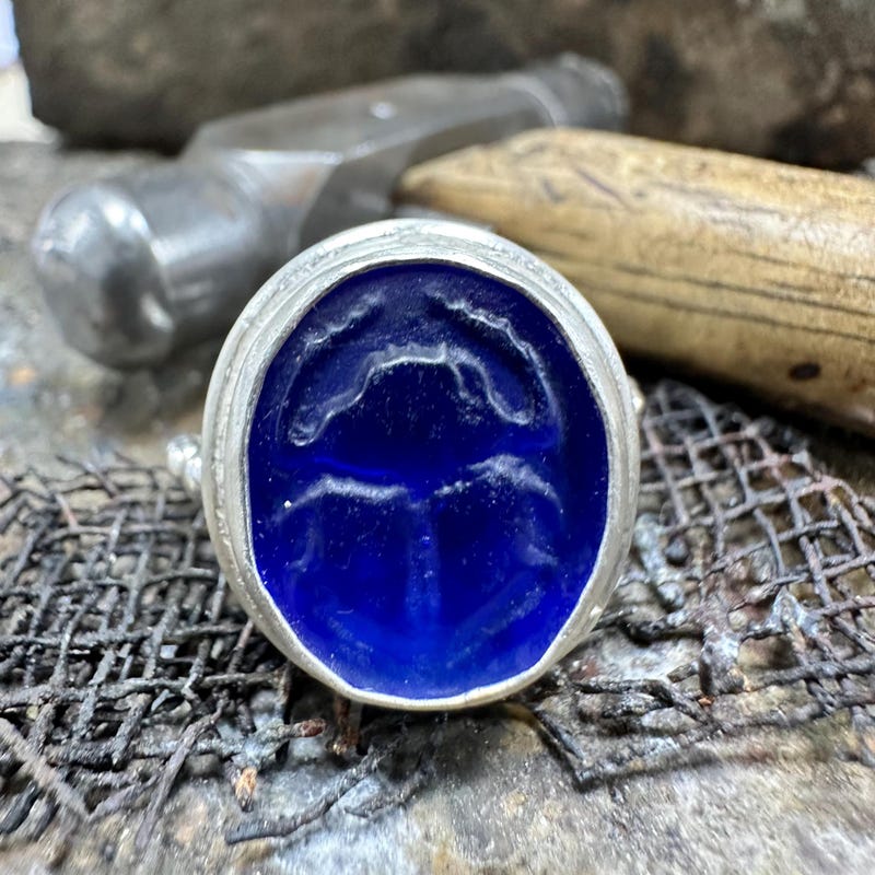 Intaglio Glass Ring - Etsy