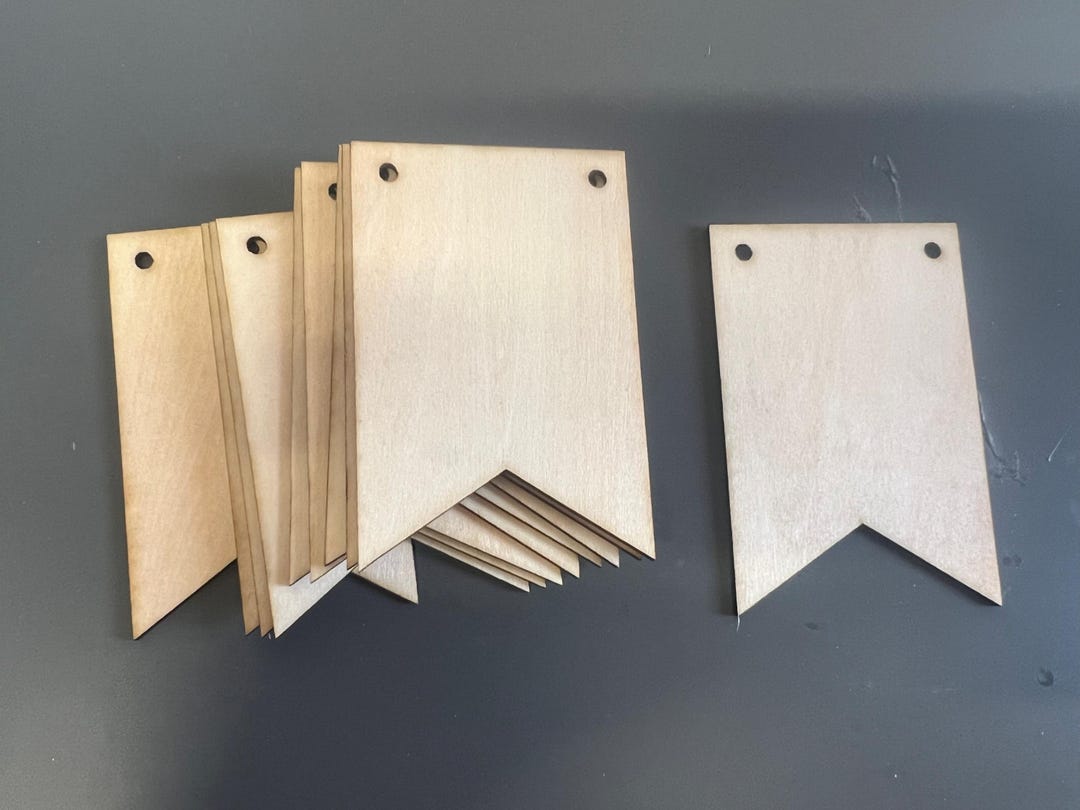 Blank Wooden Mini Bunting Swallowtail Flags Shapes Garland 7.5 X 5cm ...