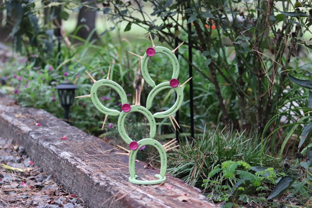 Cactus Welded From Horseshoes - Etsy