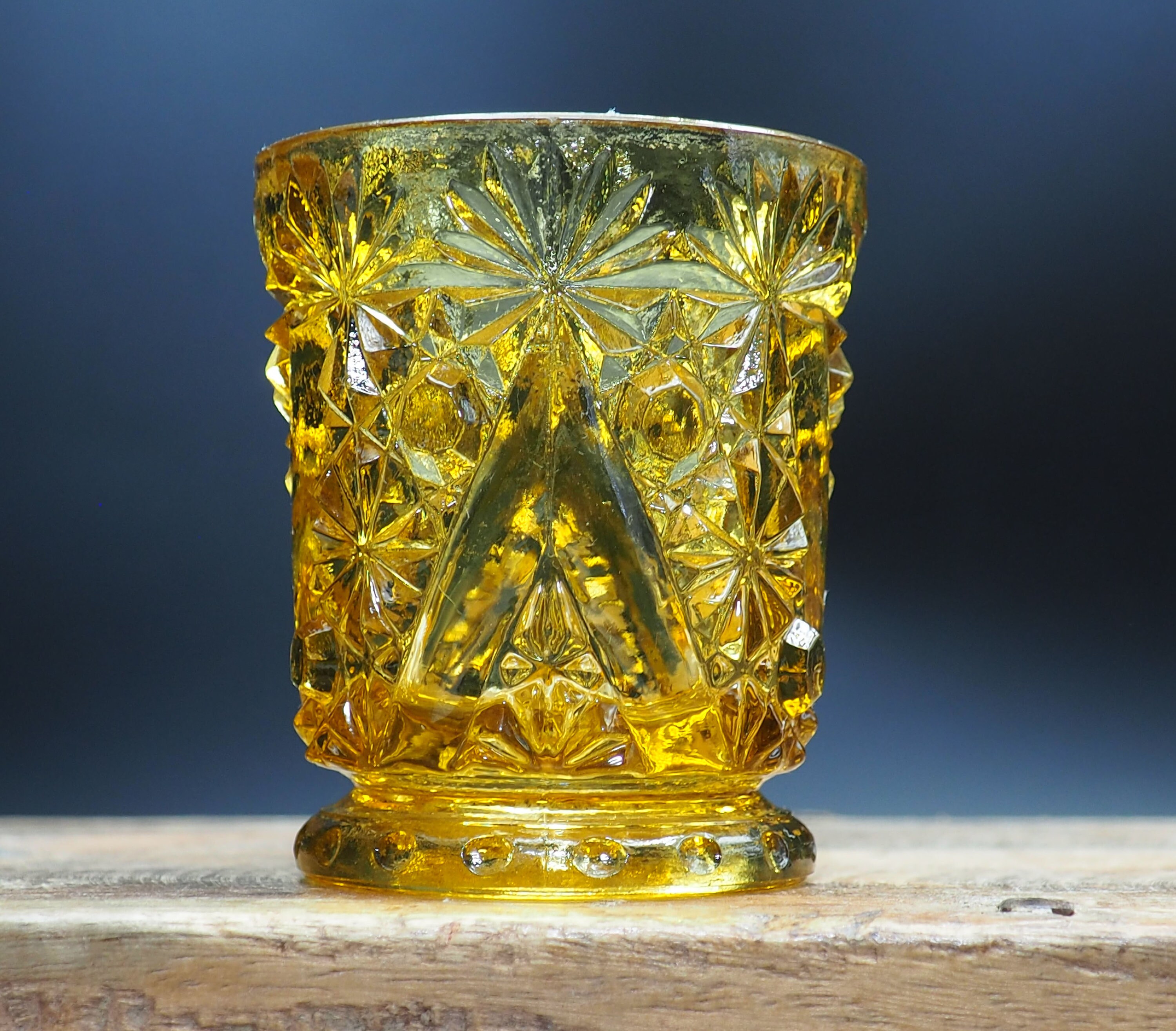 Daisy and Button With V Ornament Amber Child's Cup Mug A.J. Beatty & Co ...