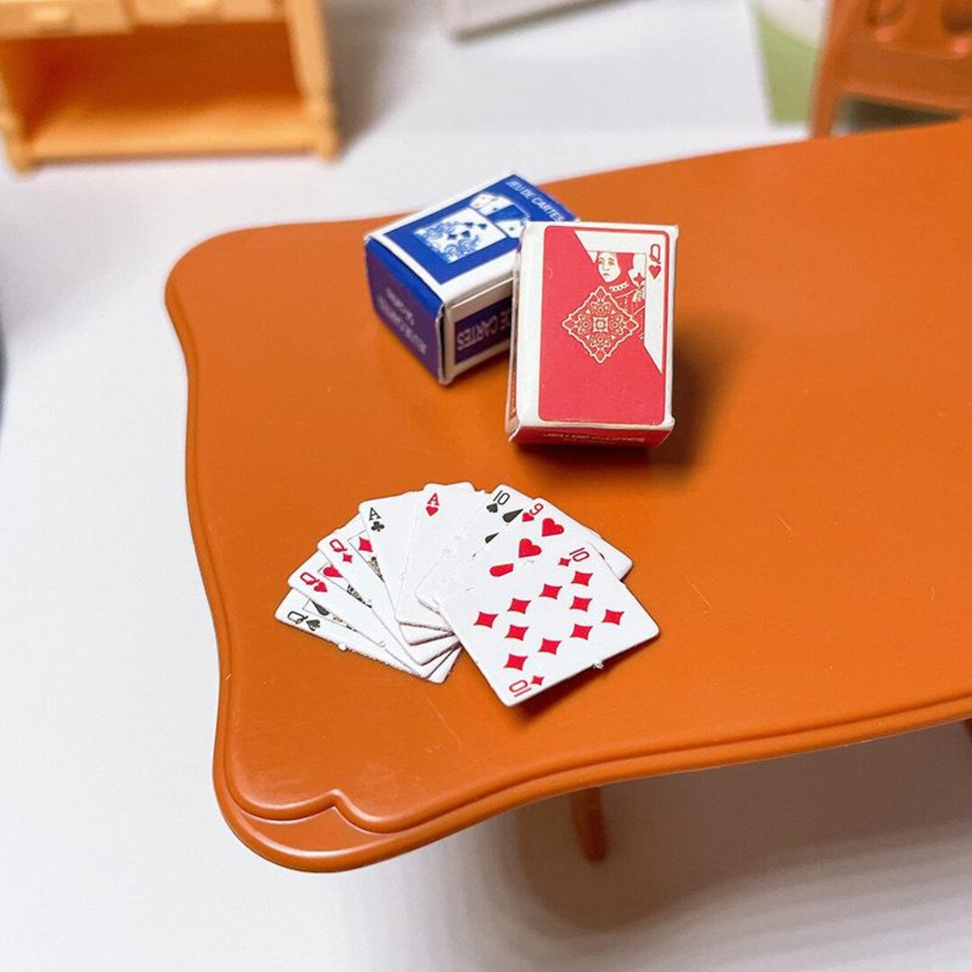 Mini Card Game Set Dollhouse Miniature Poker Playing Cards Dollhouse ...