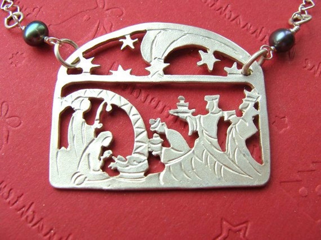 Nativity Scene Silver Necklace - Christmas Nativity Scene Jewelry ...