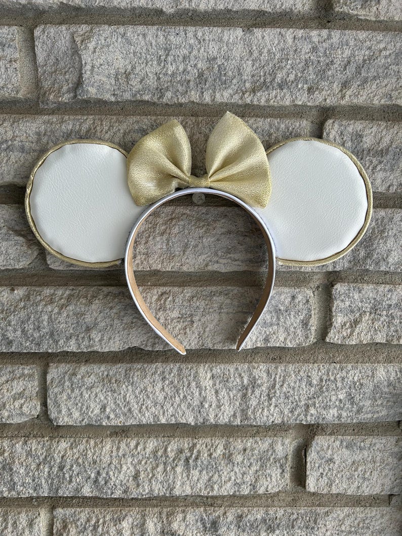 Autograph Ears, Personalized Mickey Ears, Personalized Autographed Ears ...