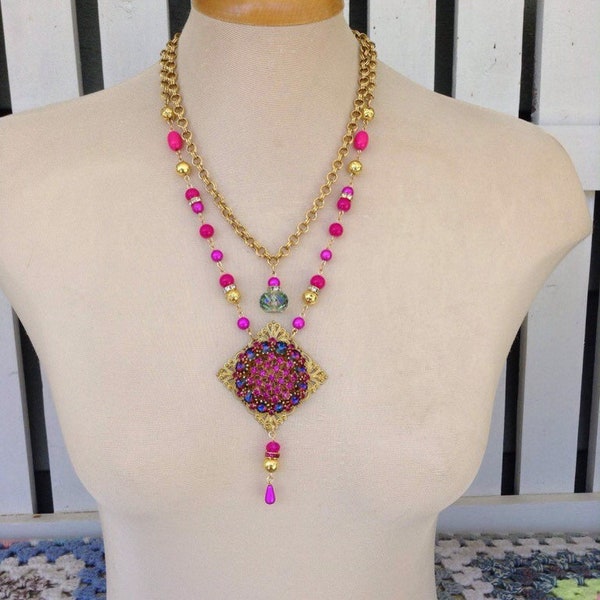 Fuschia Necklace - Etsy