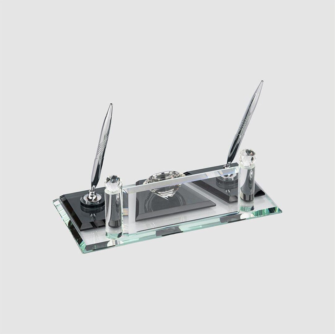 Customizable Desk Name Plate Personalized Luxury Glass Desk Name Plate ...