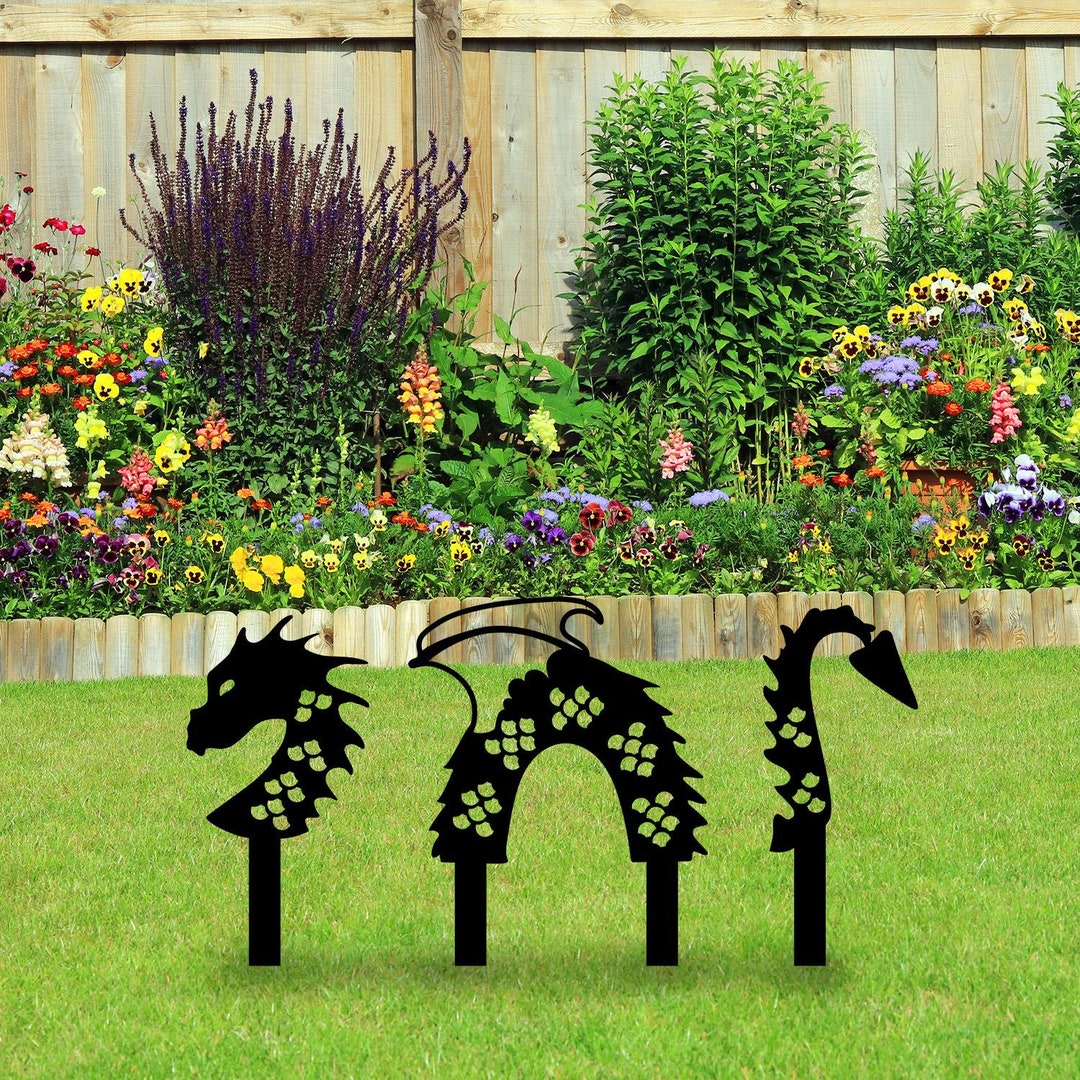 Dragon Yard Stake, Metal Garden Animal Decor, Farmhouse Front Yard Art ...