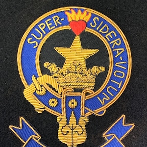 Rattray Scottish Clan Embroidered Crest - Etsy