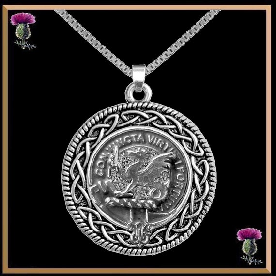 MacBeth Clan Crest Celtic Interlace Disk Pendant Scottish - Etsy España