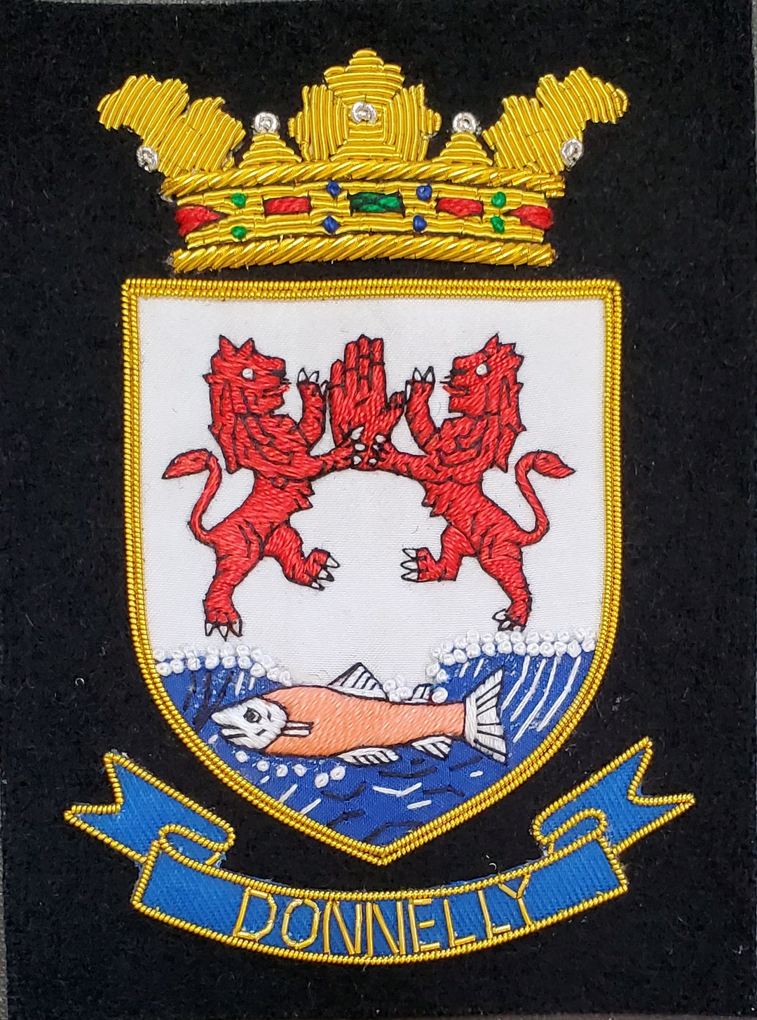 Donnelly Irish Coat of Arms Embroidered Crest - Etsy