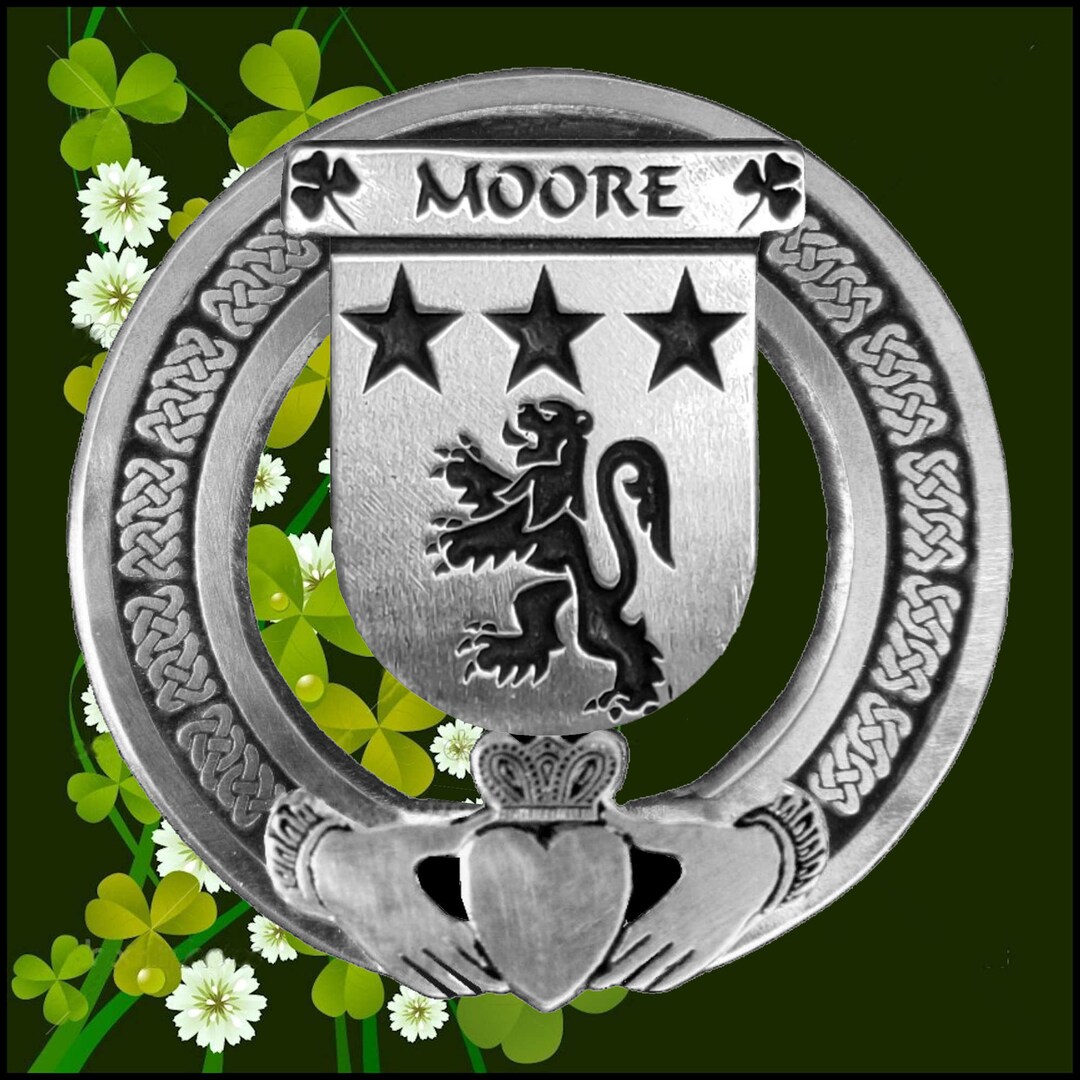 Moore Irish Claddagh Coat of Arms Badge - Etsy