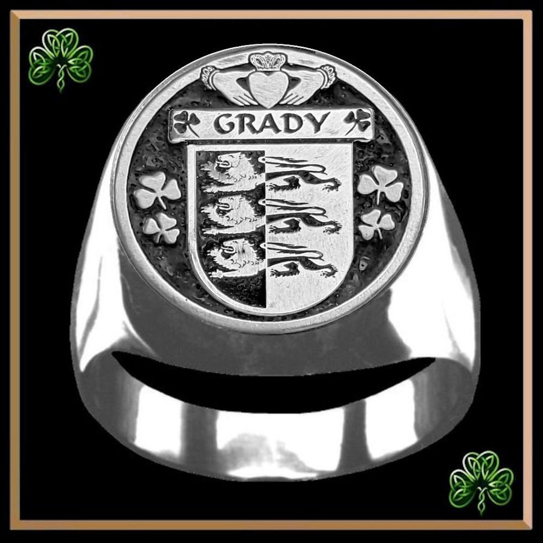 Grady Irish Coat of Arms Gents Ring IC100 - Etsy