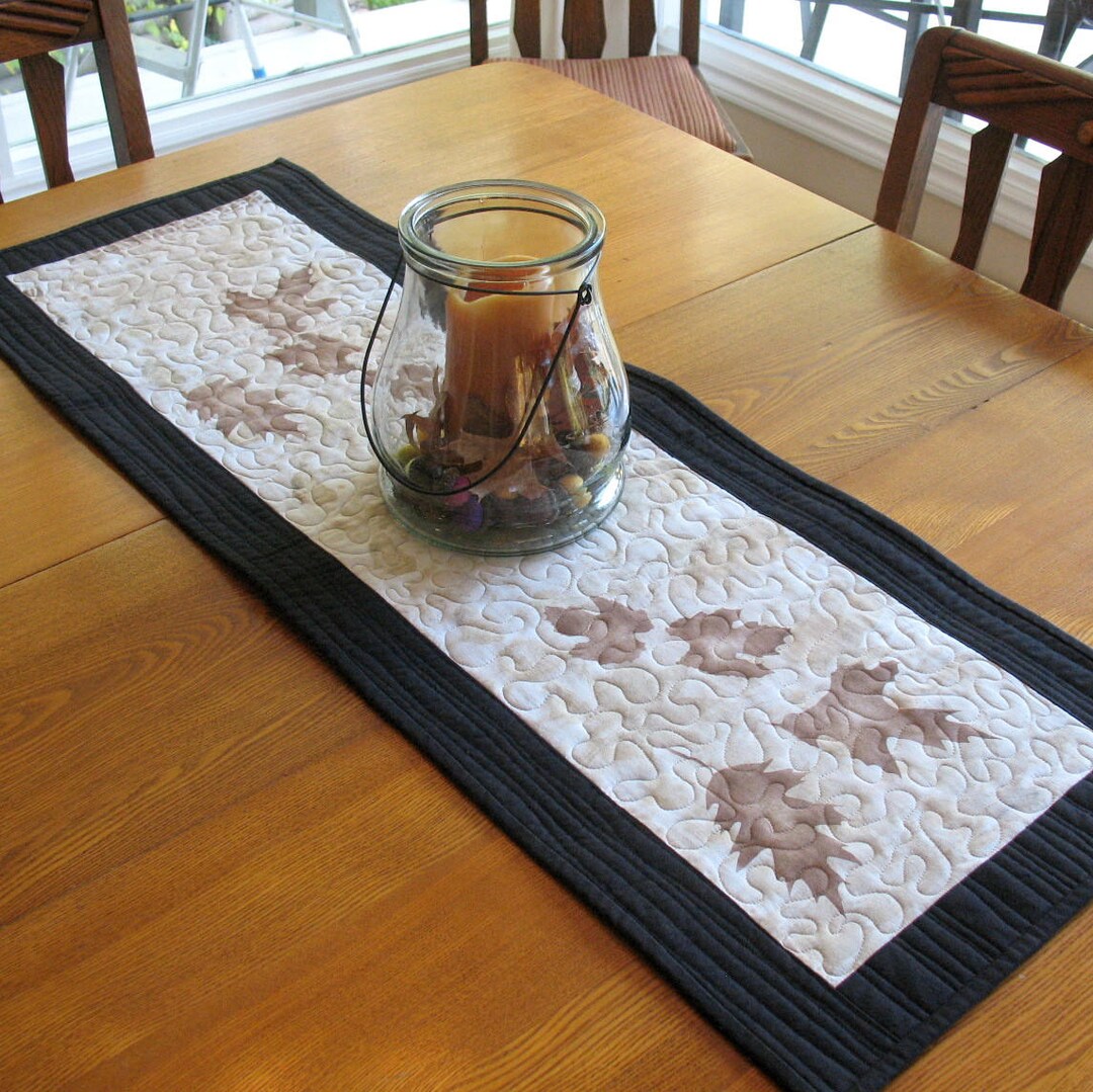 Eco Print Modern Tablerunner / Leaf Print Hand Dyed Table Runner / Free ...