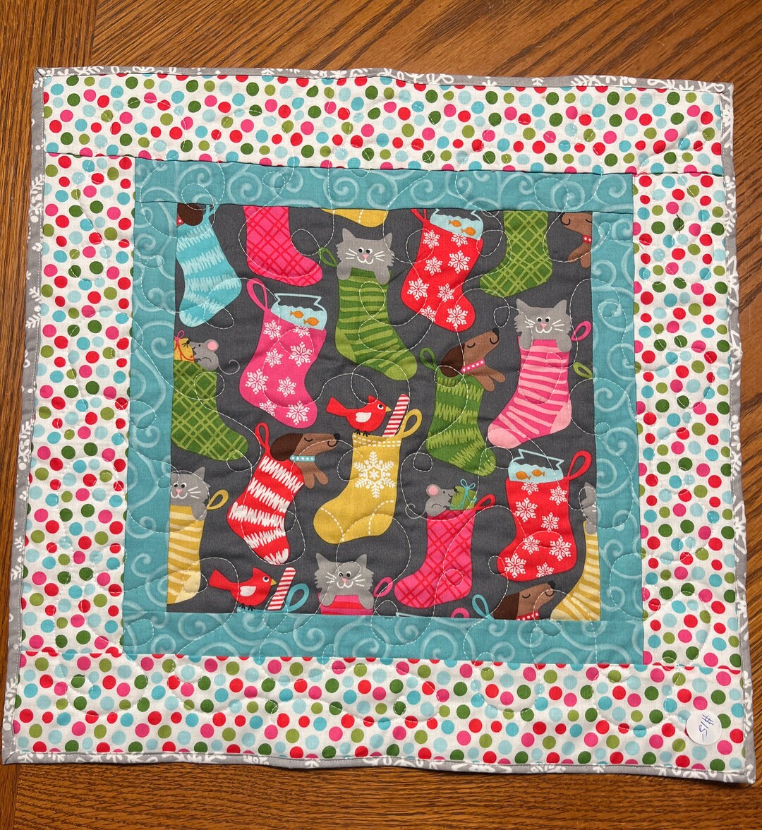 Christmas Table Topper, Stockings Table Runner, 16” X 17”, Gift for ...