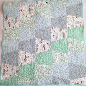 Teal Trapezoid Quilt 36.5"x 39" - Etsy