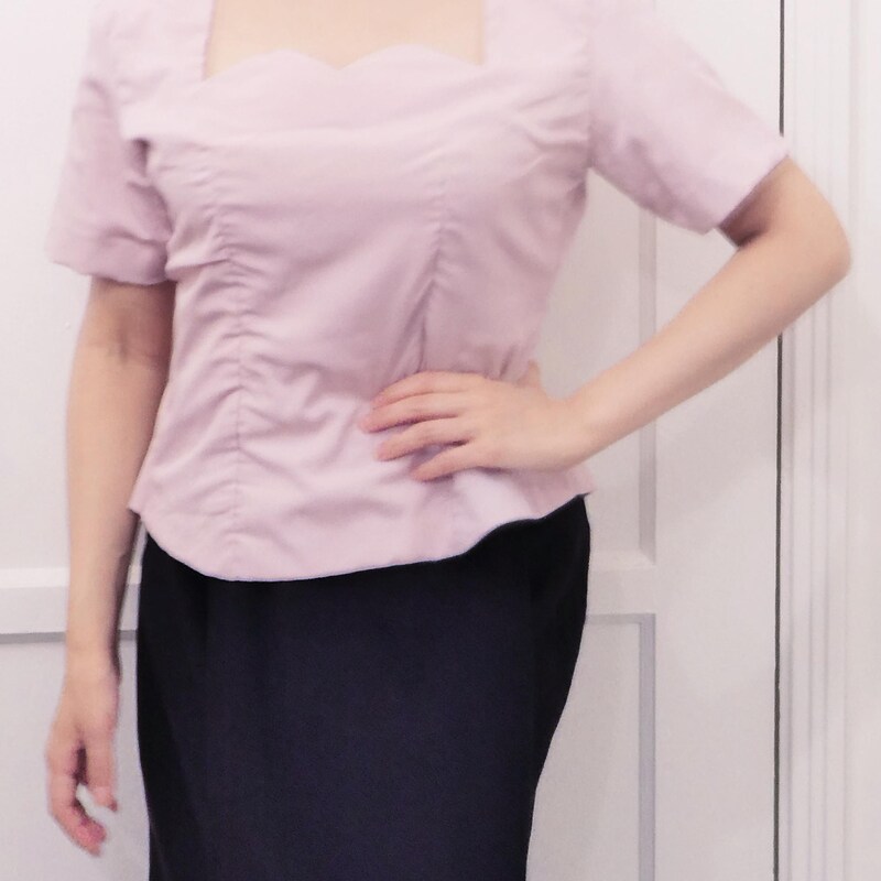 Queen Anne Neckline - Etsy