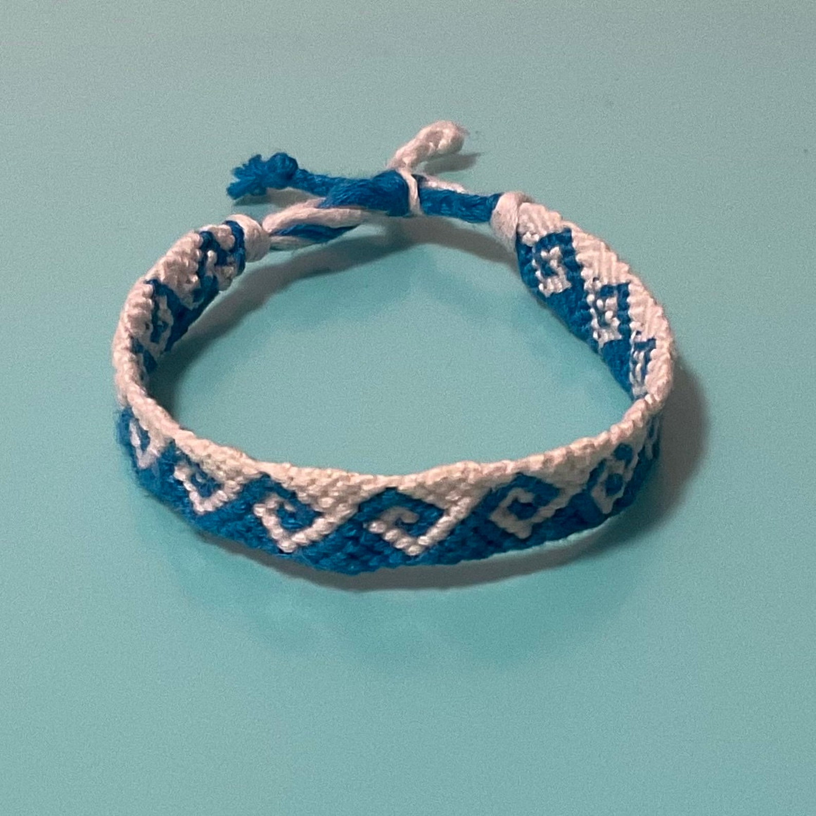 Friendship Bracelet swirl Pattern, Adjustable - Etsy
