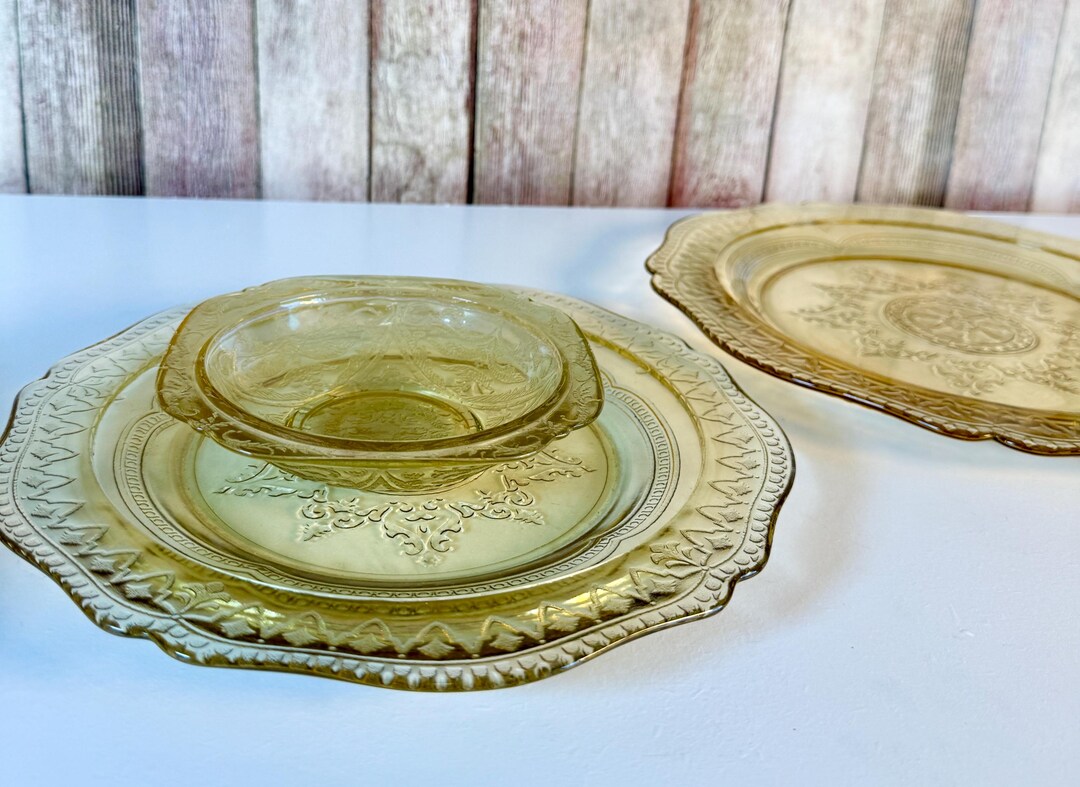 Vintage Yellow Federal Depression Glass Set of 3 Yellow Decorative ...